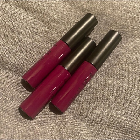 Makeup | New Very Berry Matte Lipstick | Poshmark